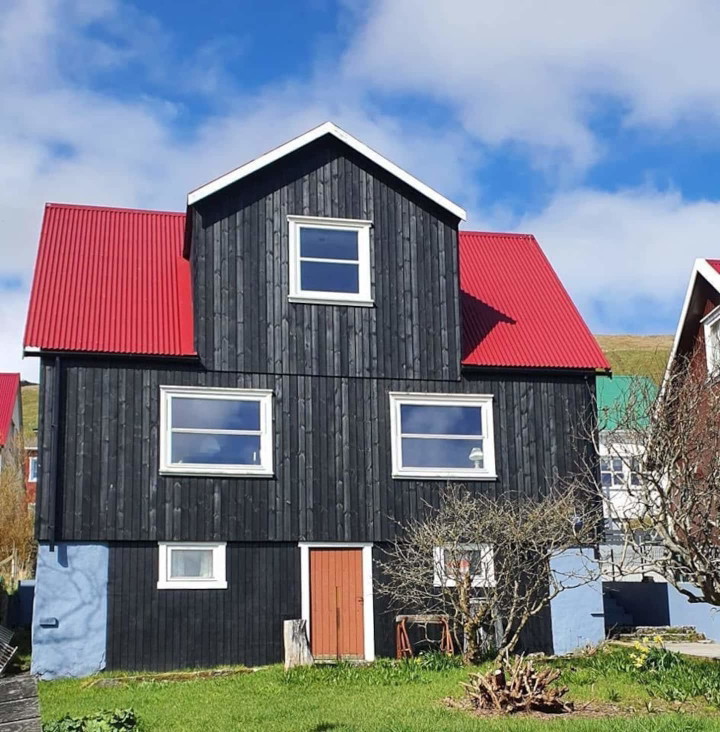 Maison Au Centre De La Maison - Îles Féroé