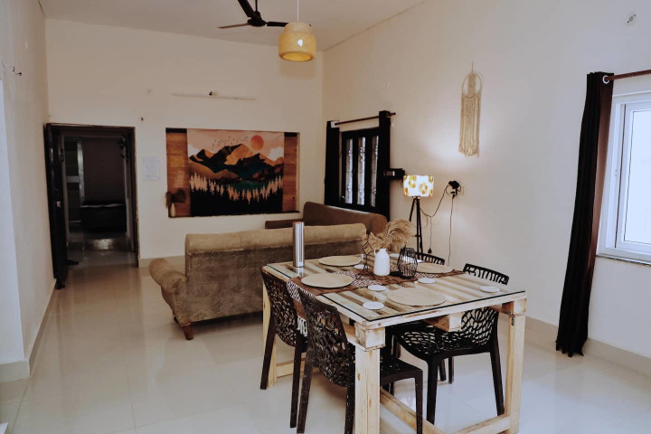 Ohana: Villa | Central | Private | Projector - Lucknow