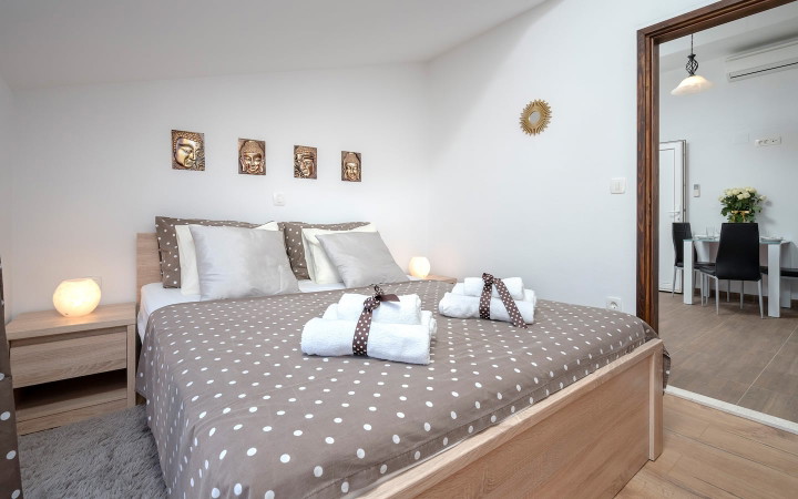 Lovely Apartment On Sunny Island - Stari Grad