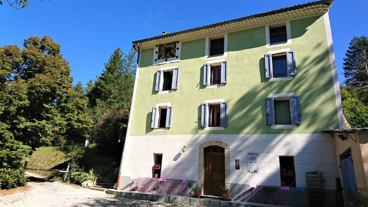 Gîte De Groupe "La Calade" - Camping White Rock - Alpes-de-Haute-Provence