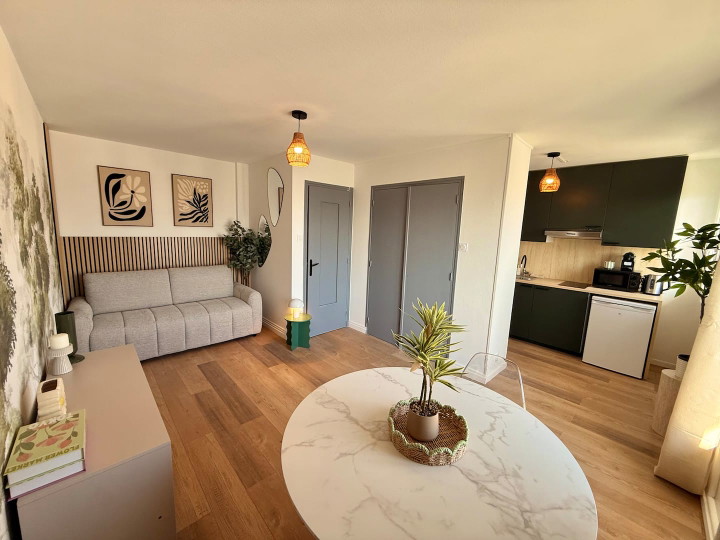 Le Jardin Intérieur Climatisation & Parking - Saint-Martin-d'Hères