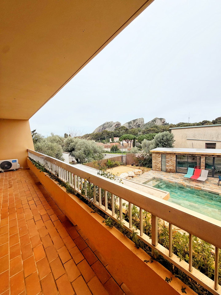 Haut De Villa Terrasse Vue Mer Et Calanques - Cassis