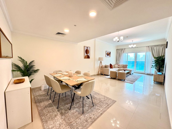 Waterfront Modern Loft Overlooking Downtown 3br - United Arab Emirates