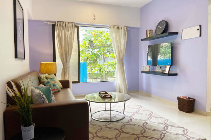 Airy 1 Bed 2 Bath In Bandra Area*wifi*- 1 - Mumbai