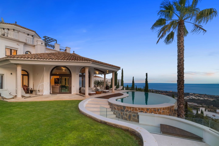 Luxury Sea View Villa In Marbella - Marbella