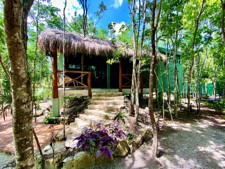 Jungle Retreat - Private Villa In The Jungle - Private Chef, Breakfast & Jacuzzi - Riviera Maya