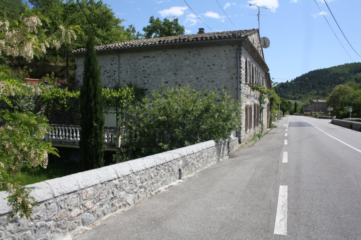 Appartement Avec Terrasse - Alba-la-Romaine