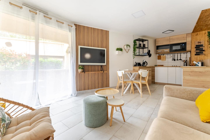 Nice 2 Bedroom, Ideally Located 150 M From The Beach. - Côte d'Azur