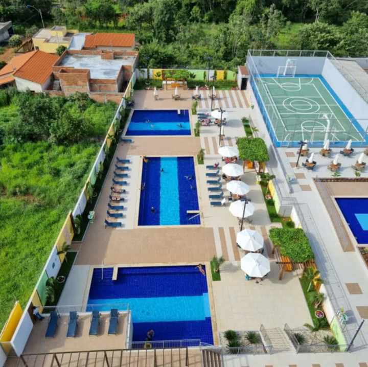 Paraíso Em Caldas Apto C/ Cozinha E 4 Piscinas - Caldas Novas