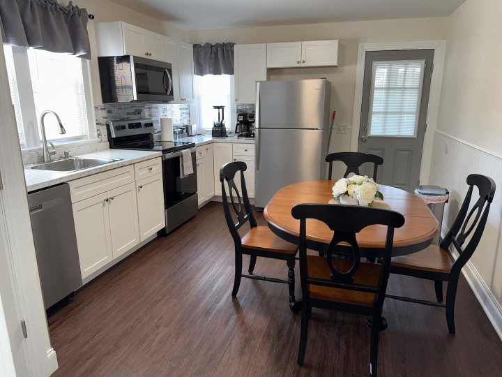 2 Beds 1 Bath Entire Unit Ground Level - Waterbury, CT