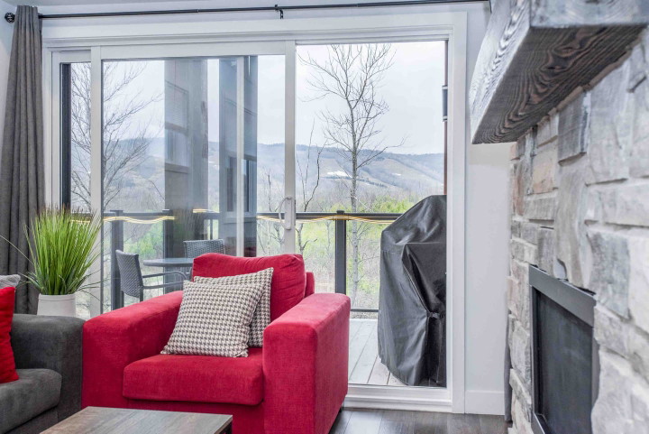 Great View Of Blue Mtn. Bright 3 Bedroom. 30 Night - Collingwood
