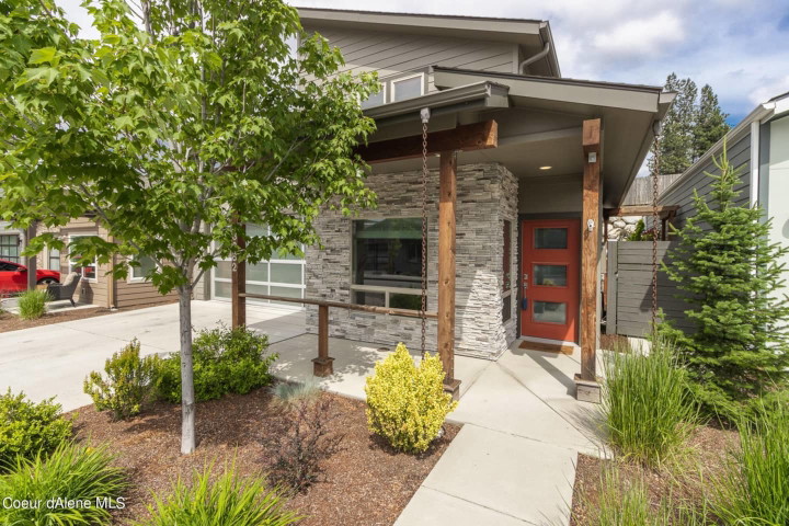 Live Your Best Life In Cda! - Coeur d'Alene, ID