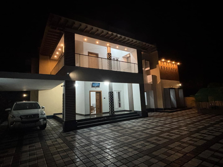 3 Bed Rooms Villa With Private Pool - Kerala