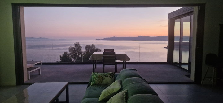 Splendide Villa Vue Mer 180° à 500 M De La Plage - Le Lavandou