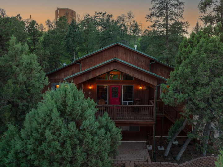 Mountain Escape | Hot Tub, Arcade Machine & Hiking - Ruidoso, NM