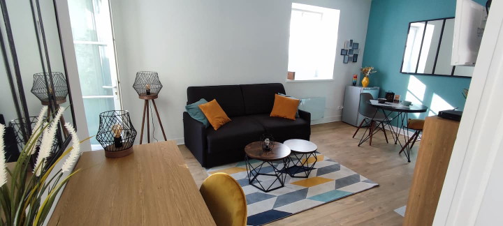 Le Coquillage : Joli Studio Sur Cour - Senlis