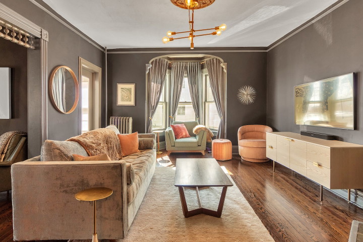 Elegant Greenport Victorian-winter Harbor House- - Greenport, NY