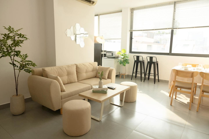 Heart Of Saigon | Spacious 2brs Family Apartment - Vietnam