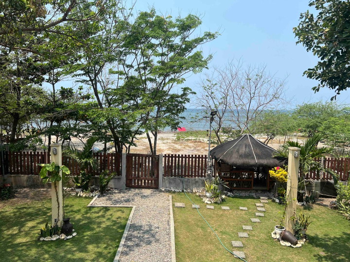 Elyu Beach Front Villa - La Union, Philippines