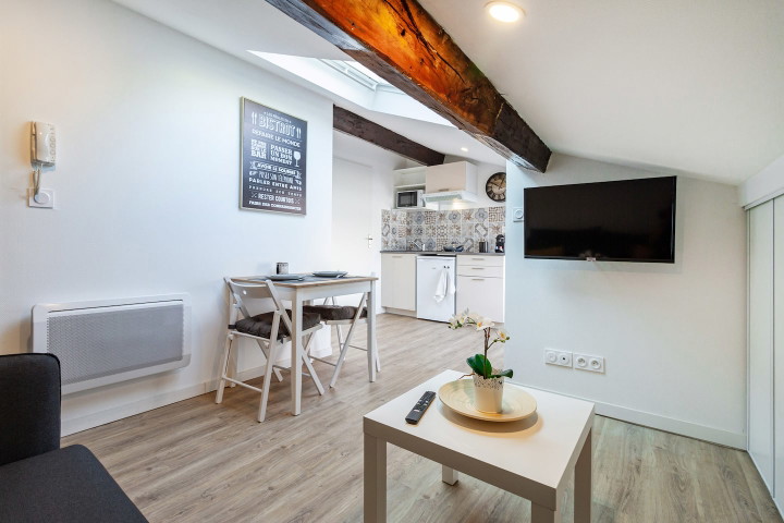 Air-conditioned Studio At The Foot Of The Metro - Toulouse-Blagnac Airport (TLS)