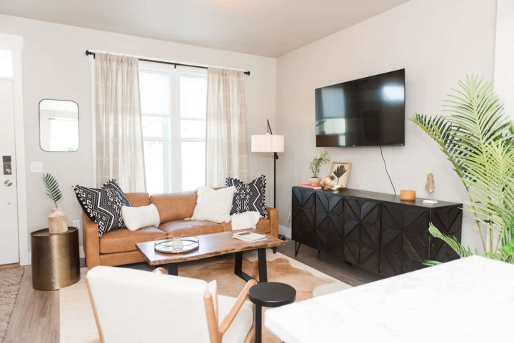Upscale Townhouse With Patio (Kid Friendly) - Billings, MT