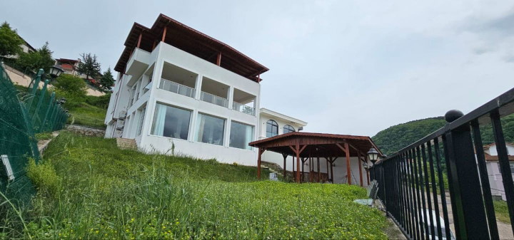Luxury Villa With Sea And Forest View - İzmit