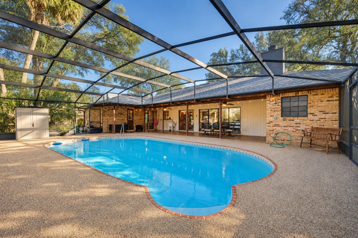 Deland Spring House, Pool, Near Blue Spring - DeLand, FL