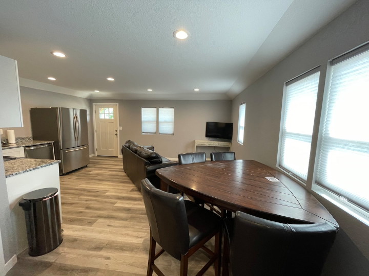 Cozy 1-bedroom Home - Rapid City, SD