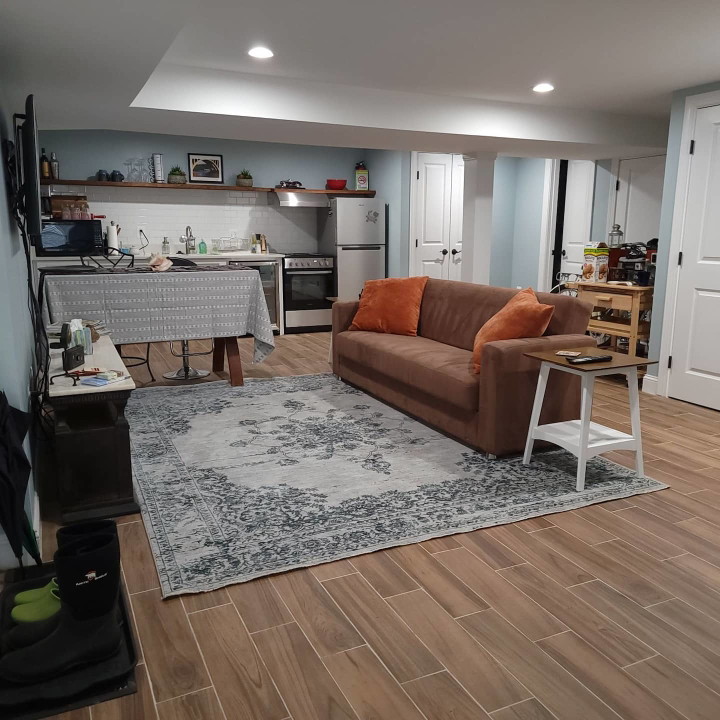 Two Bedroom Urban Oasis With 2 Parking Spaces - Hyattsville, MD