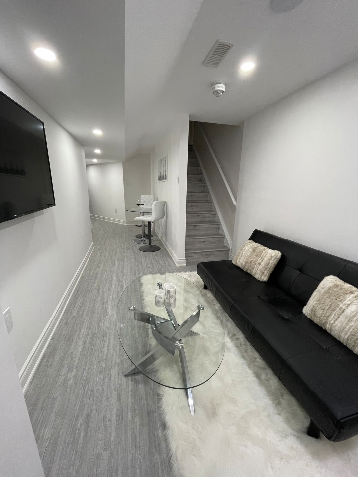 Brand New, Modern Apartment - Brampton