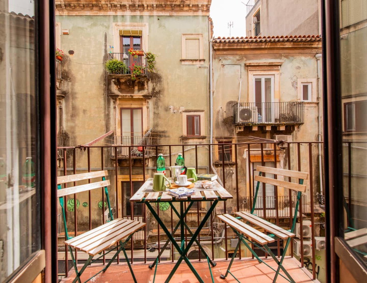 Mille's Apartment / Historic Center Of Catania - Catania