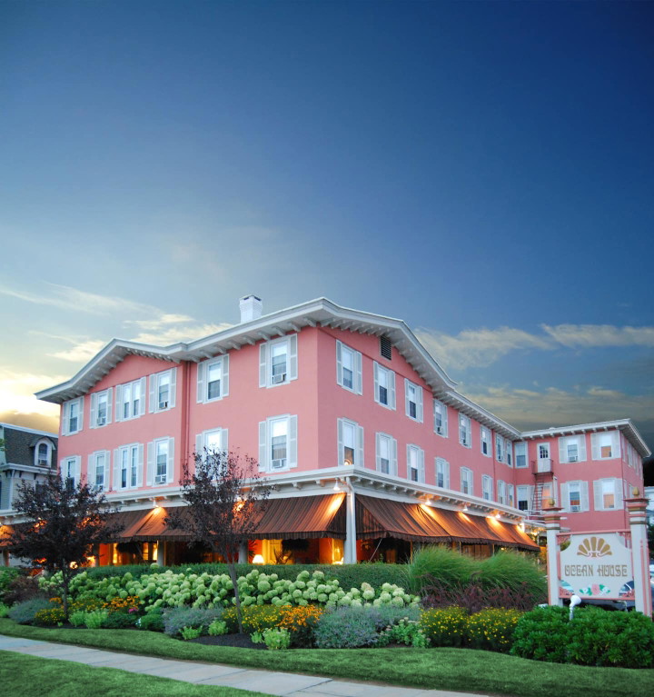 The Ocean House - 8) Classic Queen Room - Point Pleasant, NJ