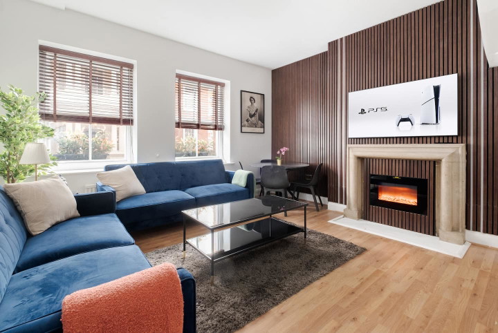 Stunning Mayfair Apartment With Air Con | Sleeps 5 - Central London