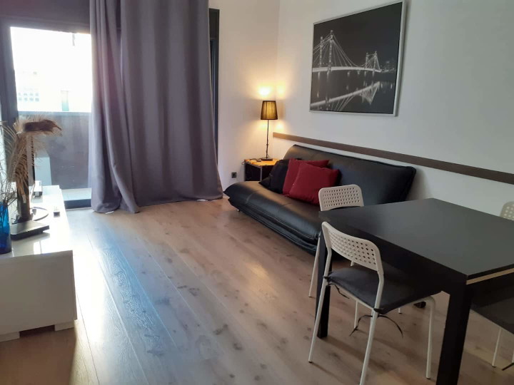 Apartamentos De Giuni 3 - L’Hospitalet de Llobregat