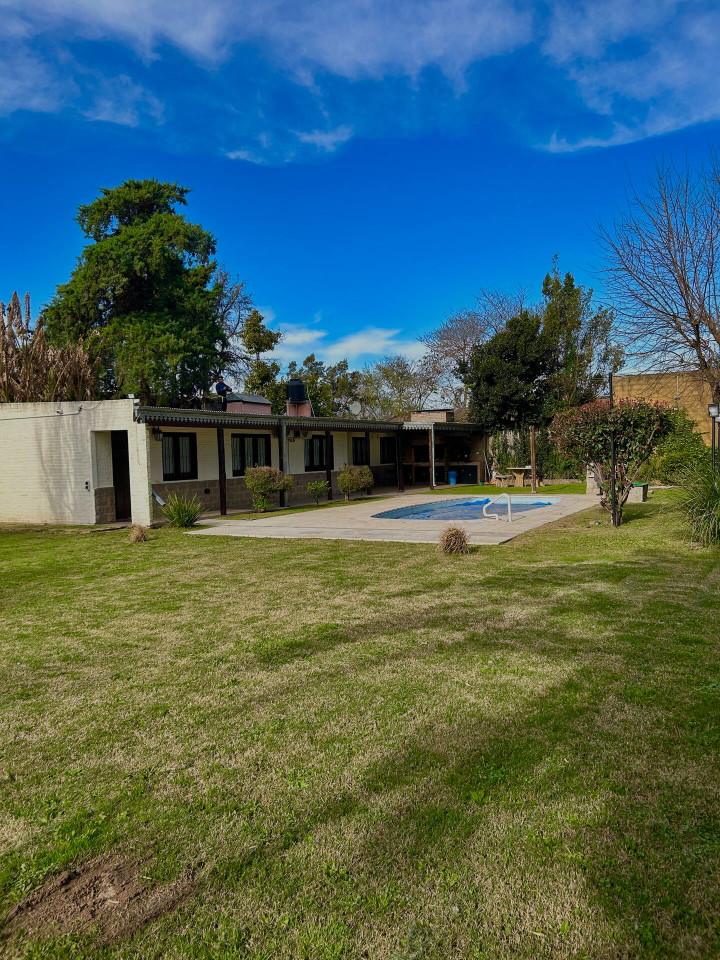Quinta Alojamiento Cerrada Con 2 Cabañas Y Parque - San Pedro, Argentina