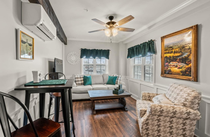 Seasons Hospitality Cozy 1br Center Of Town - Wallingford, CT