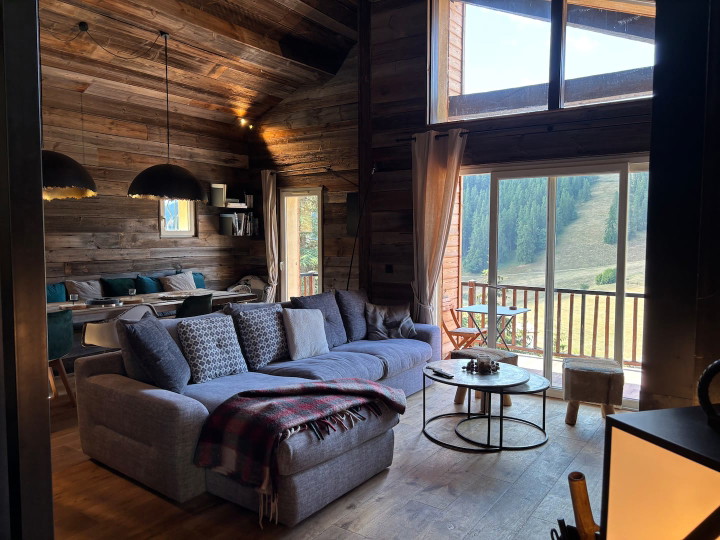 Chaleureux Chalet Plein Sud, Idéalement Situé - Beuil