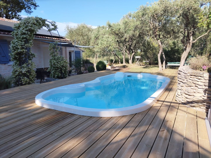 Gîte Avec Piscine Au Pied Du Lubéron - Gordes, Francia