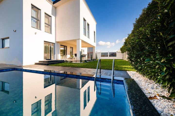 Moonlight City Villa - Transylvanie
