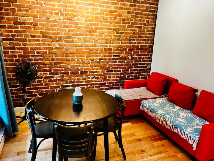 Charmant Appartement Au Cœur De Sherbrooke - Sherbrooke