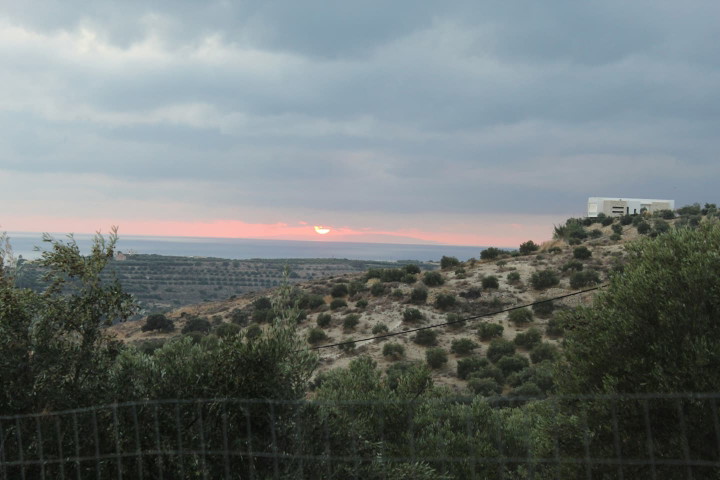 The Papas House On The Hill - Crete