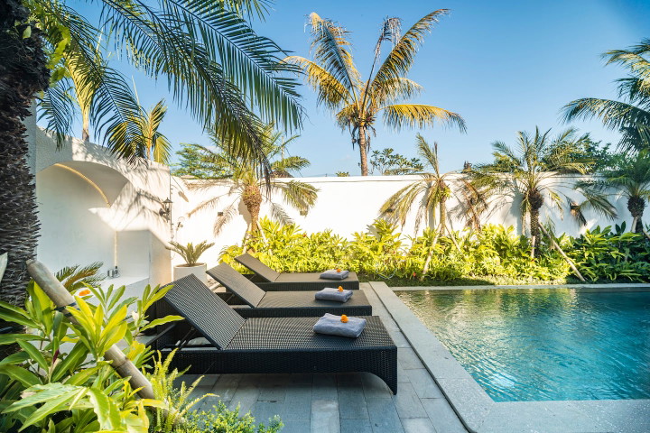 Mea'ji_villa - Indonesia