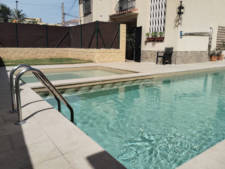 Chalet C. Piscina Junto A La Playa Y Puerto Marina - Benalmádena