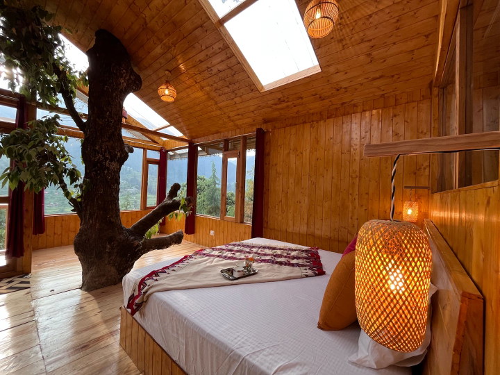 Tree House Jibhi /  The Tree Cottage Jibhi, - Jibhi