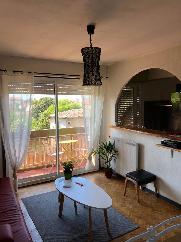 T2 St-cyprien (Clim, Balcon, Parking) Très Calme. - Toulouse