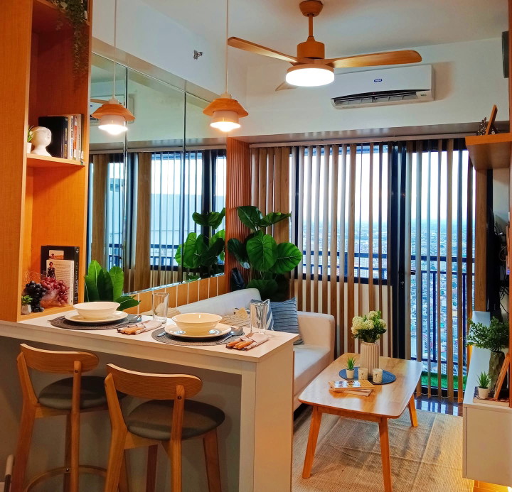 Designer Corner 2br 2bath @ Air | Views & Espresso - Manila