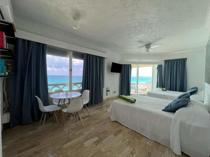 Apartment On The Ocean - Cancún