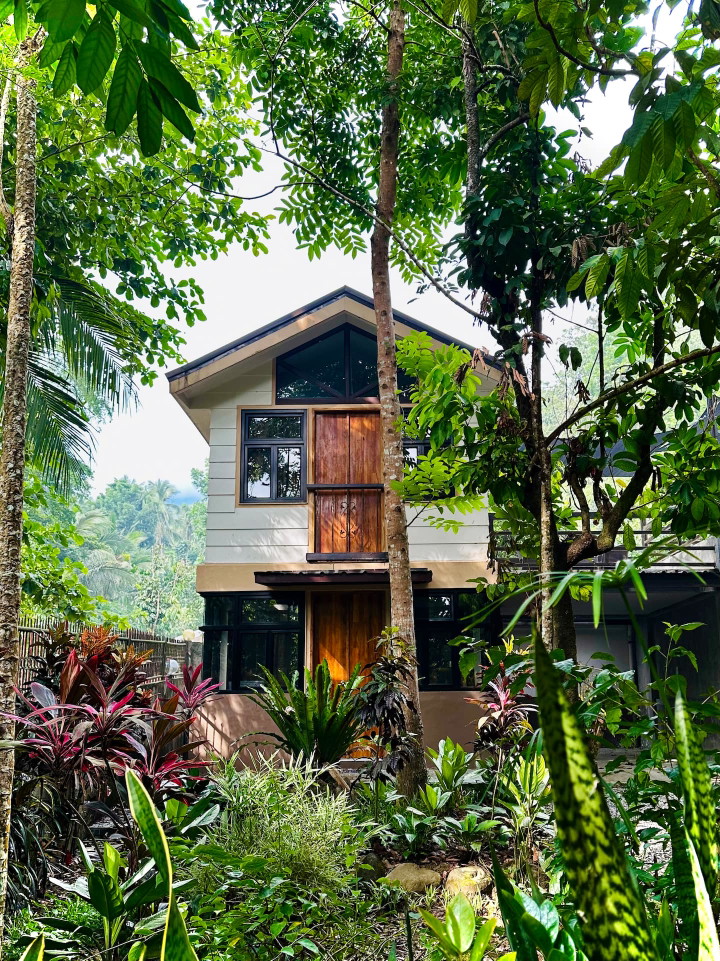 Nature Retreat + Pool: Serenity On The Hill 1 - San Pablo City