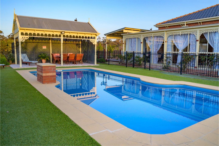 Lynton Park - 5brs, Up To 10 Guests, Pool, Tennis. - Bendigo