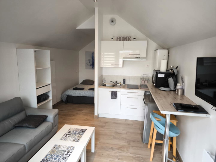 Maisonnette Cosy + Parking Privé Dans La Cour - Orléans